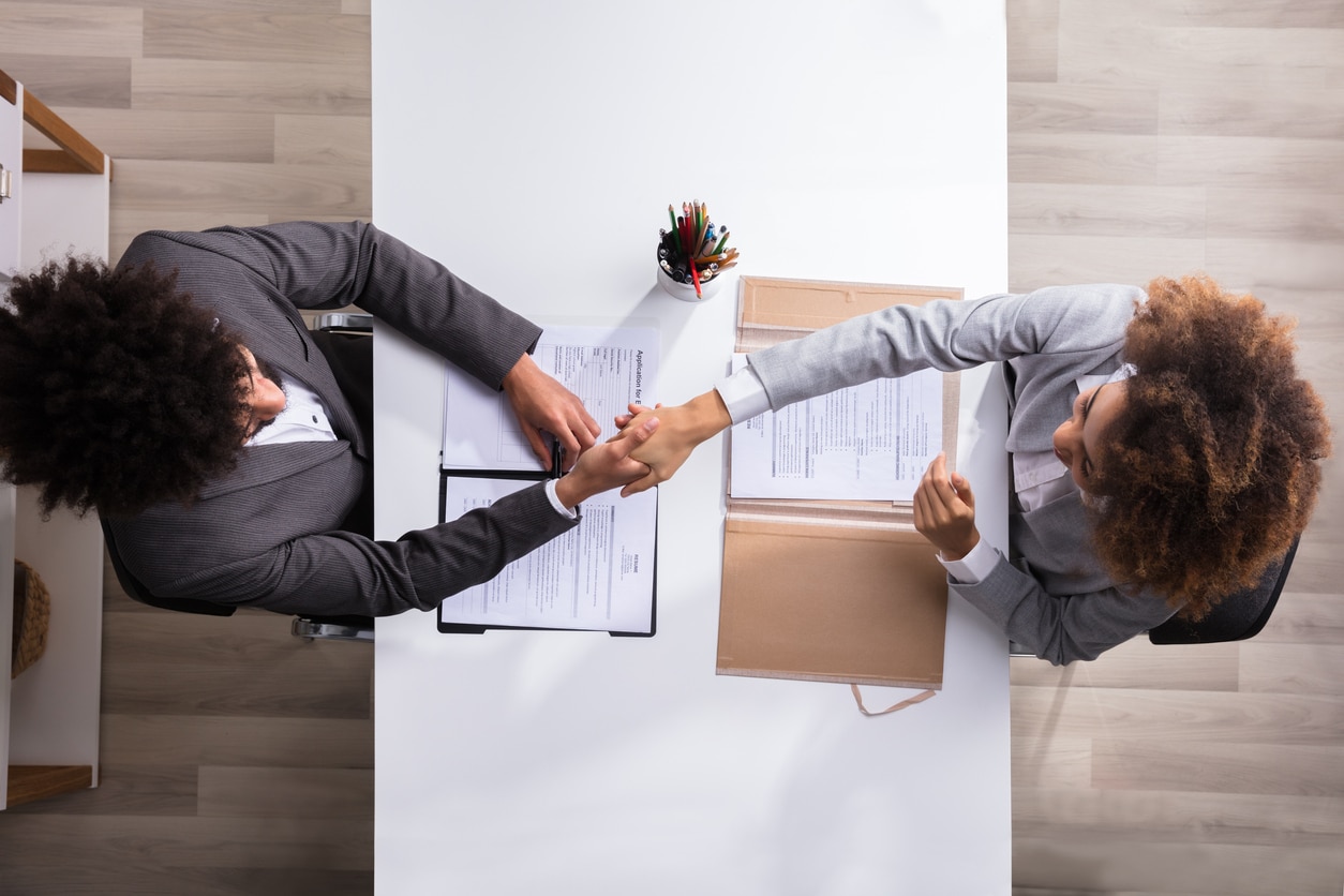 Helping Candidates Avoid Critical Mistakes | Loyal Source Helping Candidates Avoid Critical Mistakes | Loyal Source